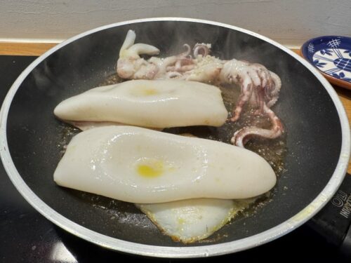 How to Cook Whole Squid: Quick, High-Heat Cooking for Tender Texture ...